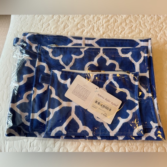 Roller Rabbit | Bags | Nwt Roller Rabbit Pouch Set Three Pouches All ...